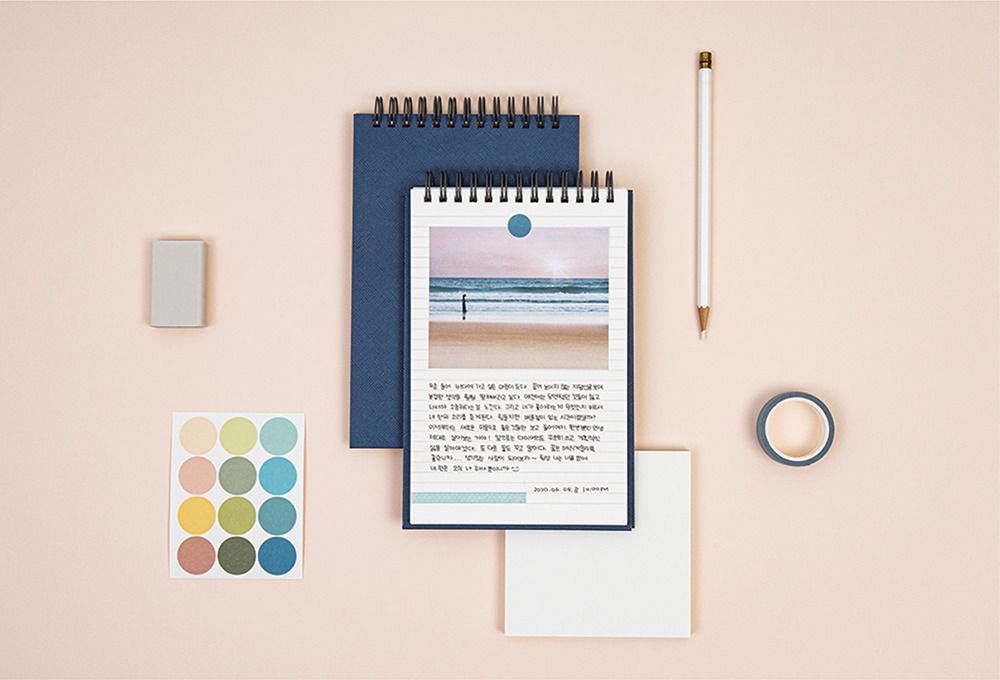 MochiThings: Medium Colorful Spiral Notebook