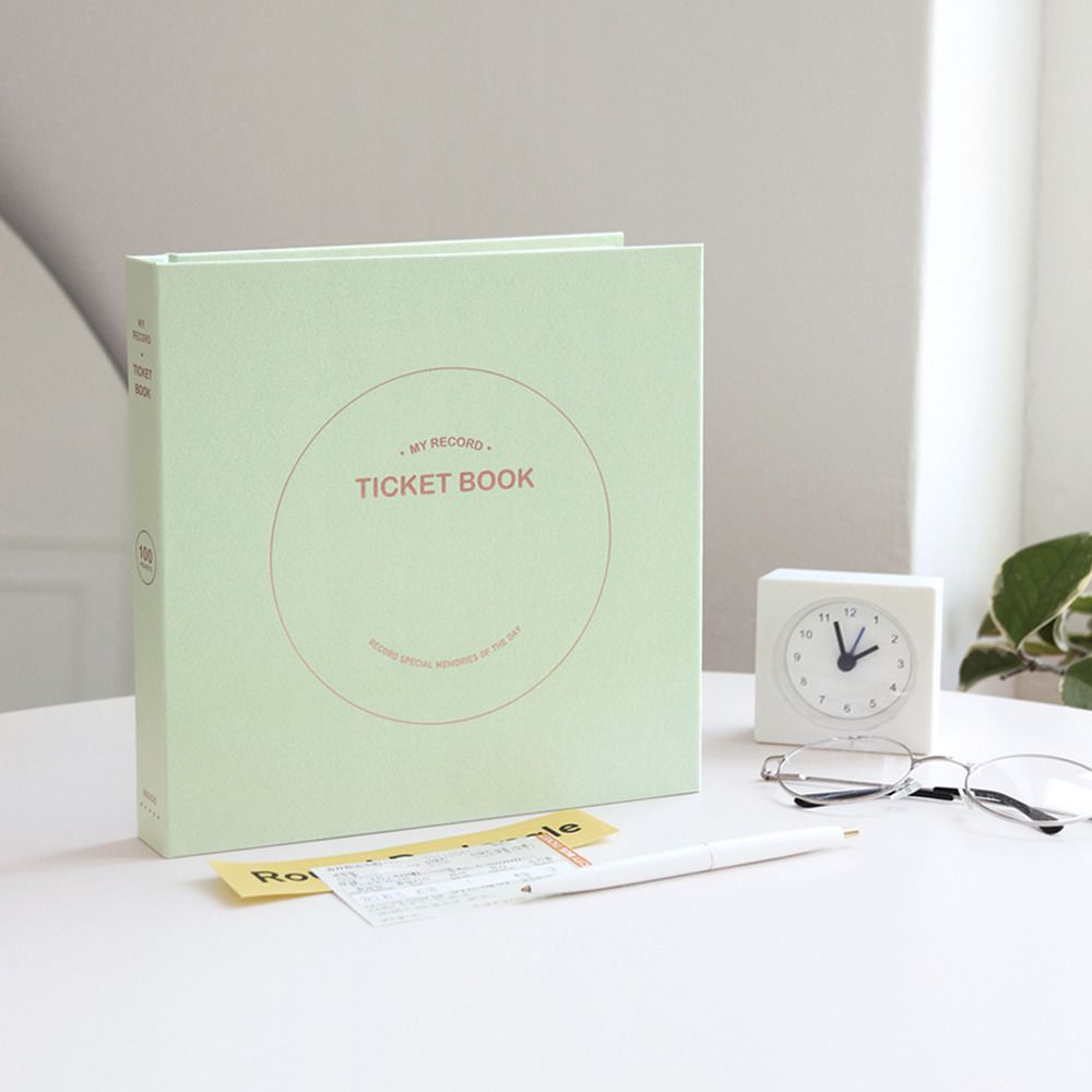 MochiThings: My Record Ticket Book