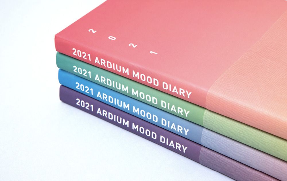 MochiThings: 2021 Gradient Mood Monthly Diary
