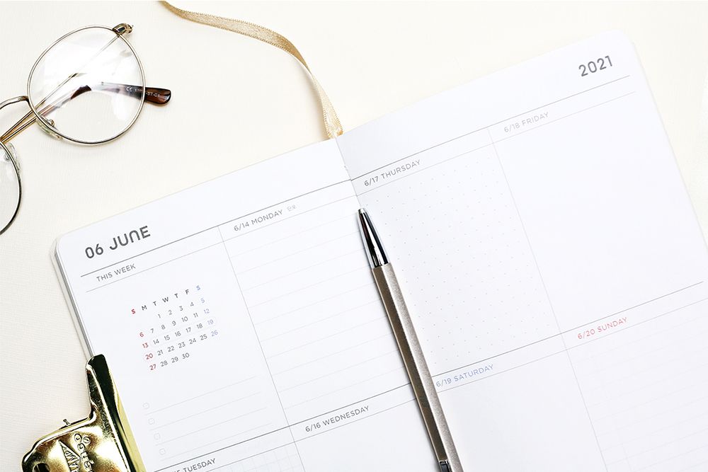 MochiThings: 2021 Medium Hardcover Weekly Planner