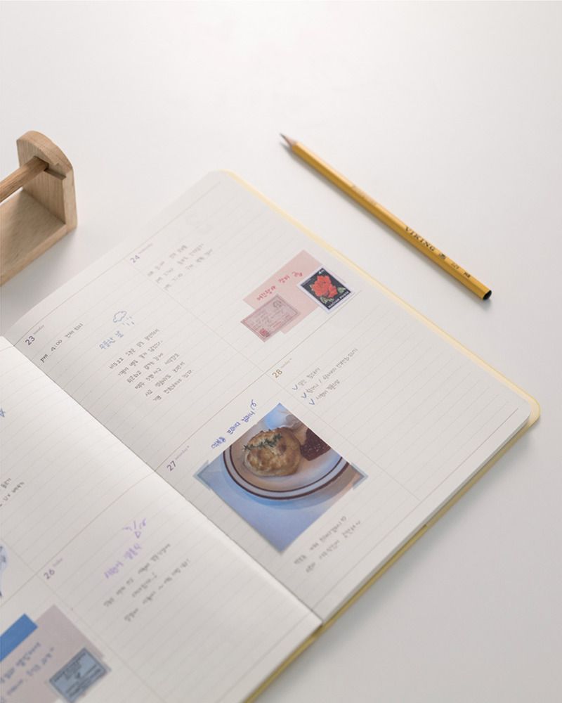 MochiThings: 2021 B5 Slim & Wide Weekly Planner