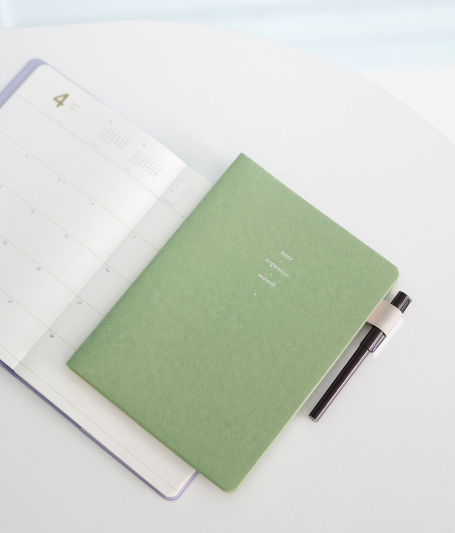 MochiThings: 2021 B5 Slim & Wide Weekly Planner