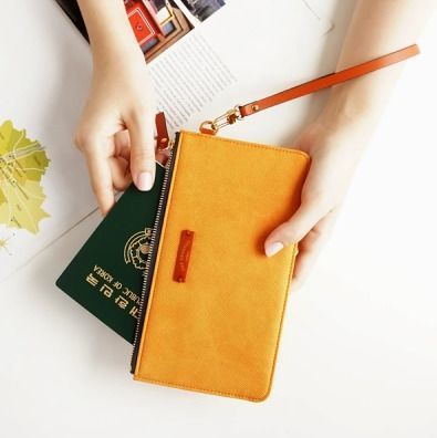 MochiThings: Slim Leather Travel Pouch