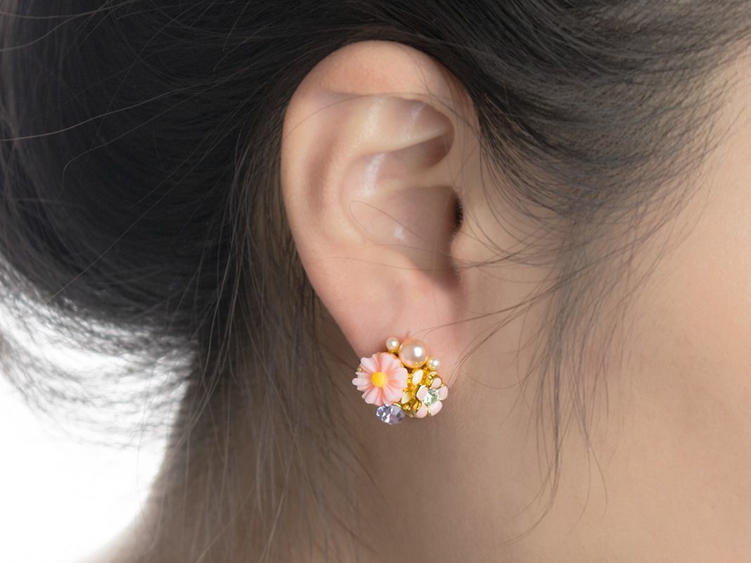 MochiThings: Flower Bouquet Earring Set