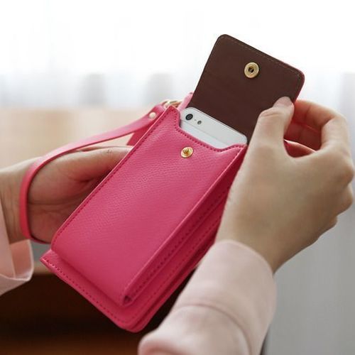 MochiThings: Classy Galaxy Smartphone Wallet