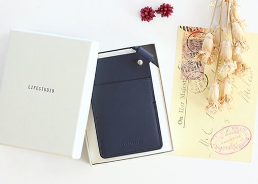 MochiThings: Life Studio Leather Slim Card Case & Strap