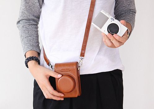MochiThings: Leather Dear Camera Case & Strap Set
