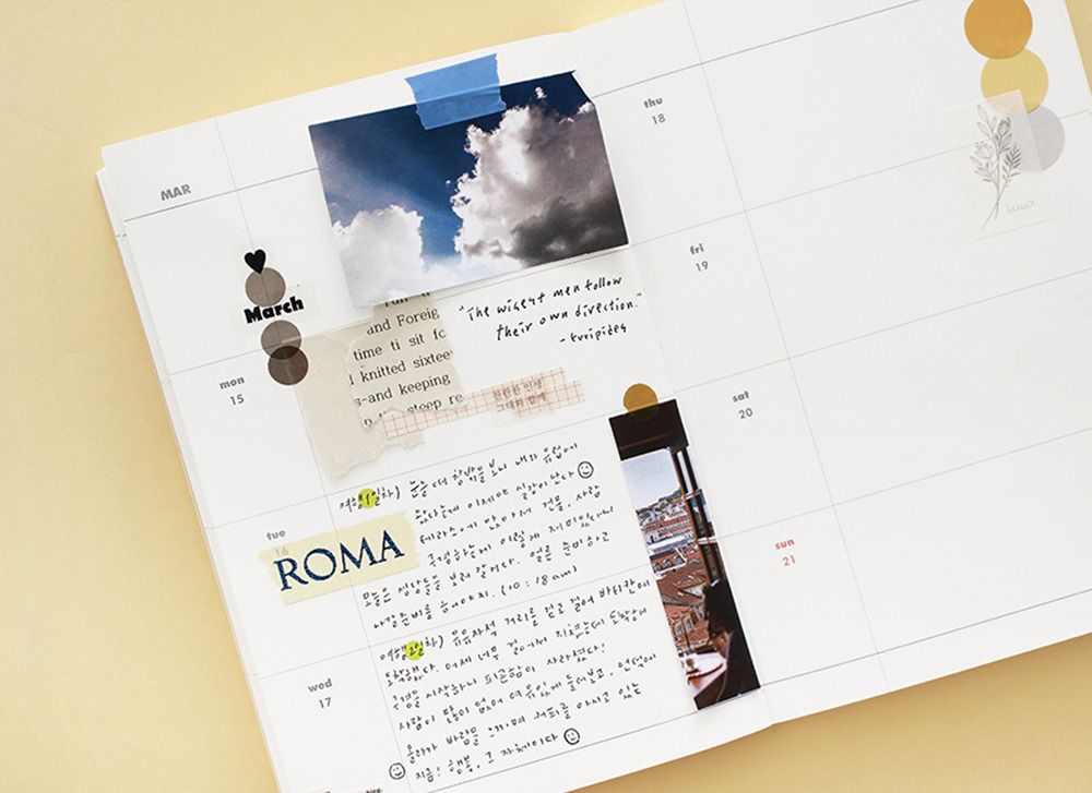 MochiThings: 2021 Colorful Weekly Planner