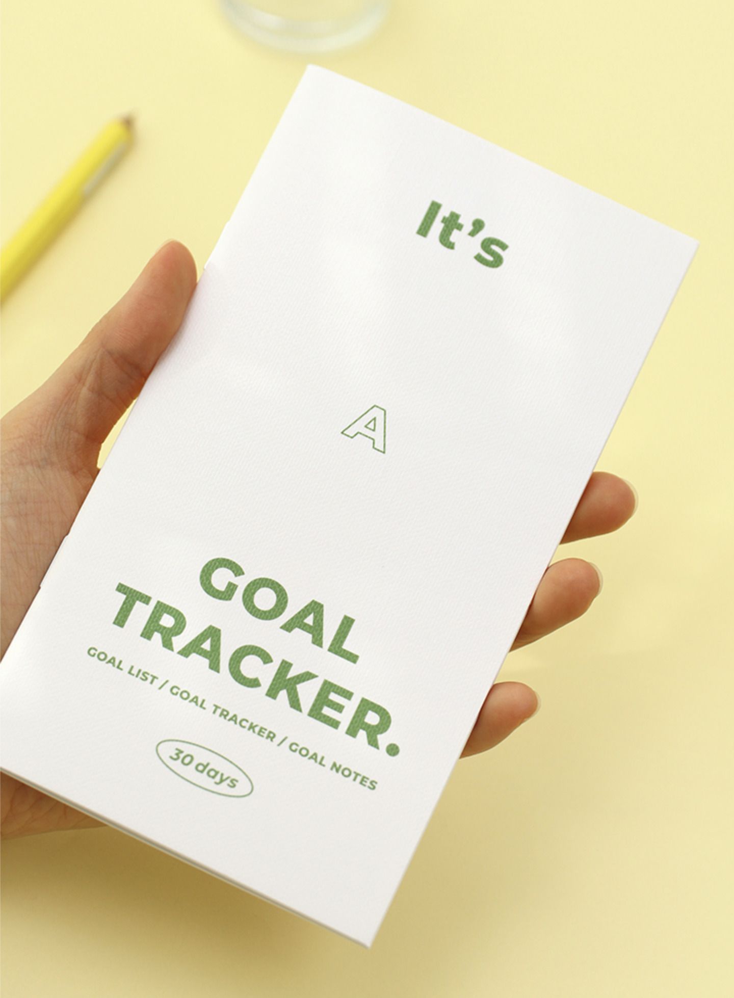 MochiThings: 30 Days Goal Tracking Slim Notebook
