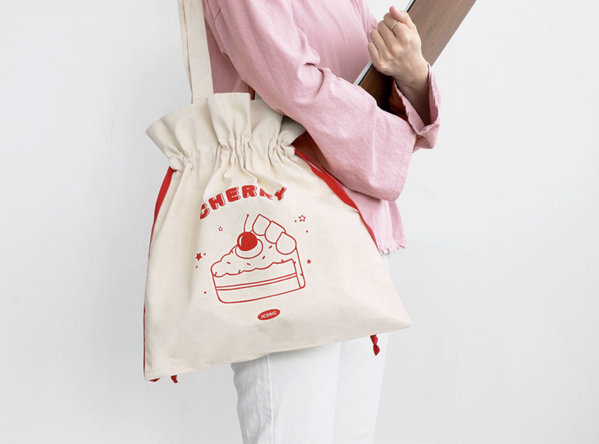 MochiThings: Cotton Drawstring Shoulder Bag