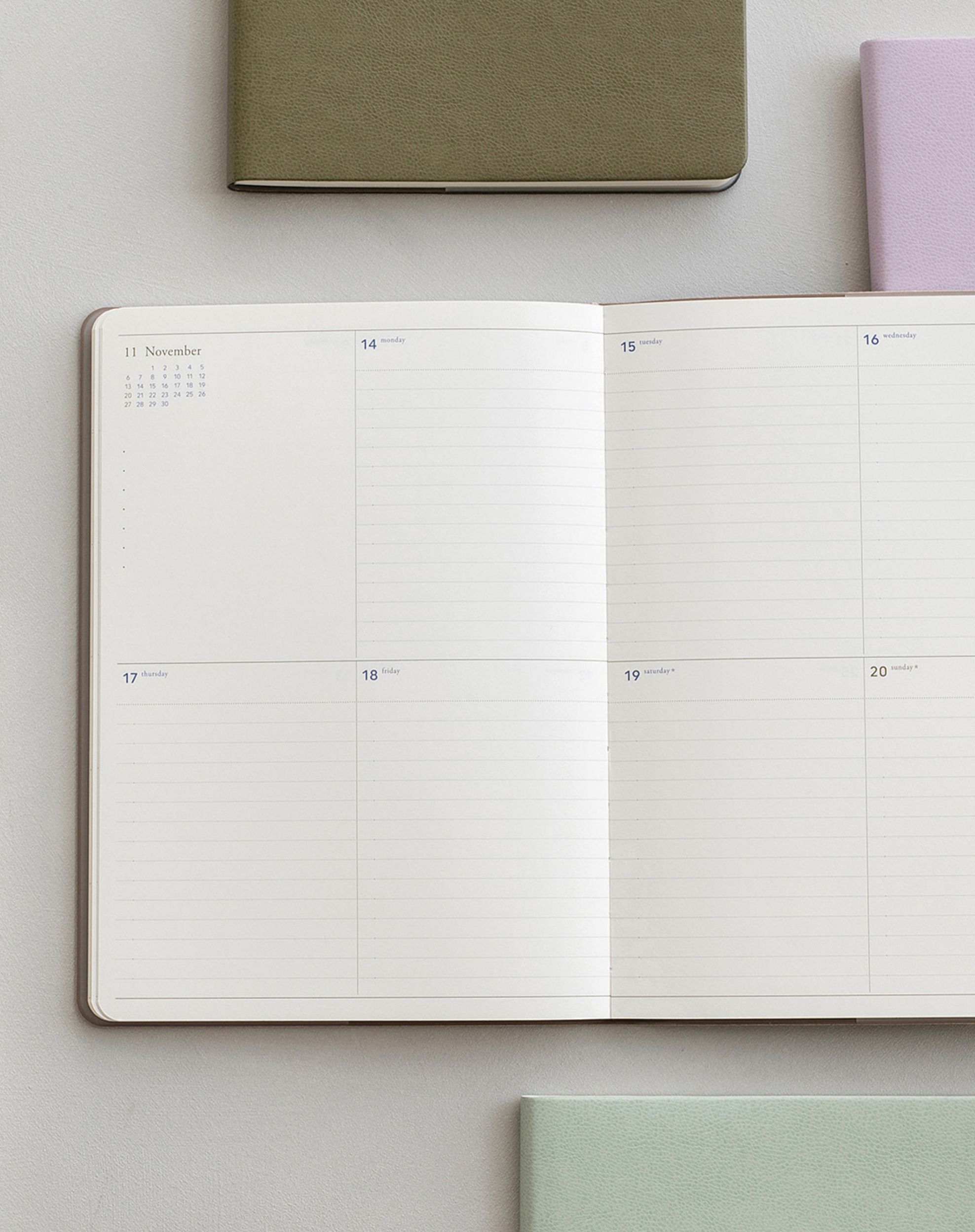 MochiThings: 2022 B5 Slim & Wide Weekly Planner