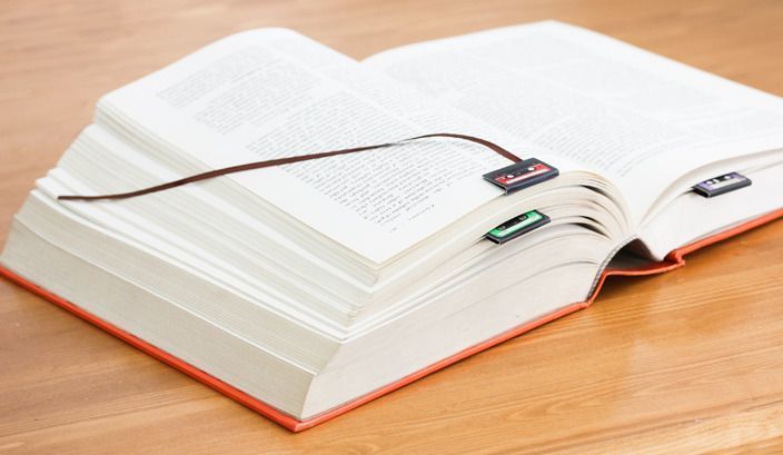 MochiThings: Mini Cassette Bookmark String Set