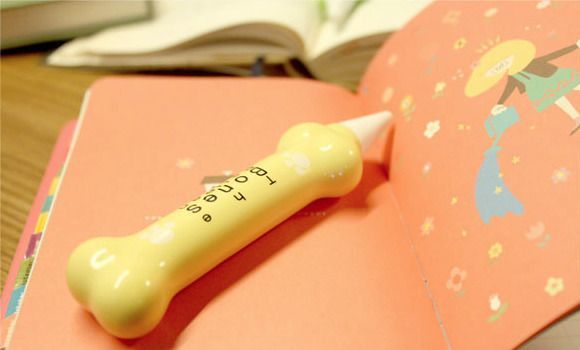 MochiThings: Doggy Bone Pen