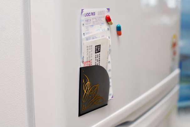 MochiThings: Gold Pattern Corner Pocket Sticker