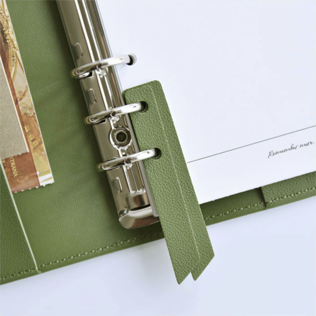 MochiThings: Classy 6 Ring A6 Button Binder
