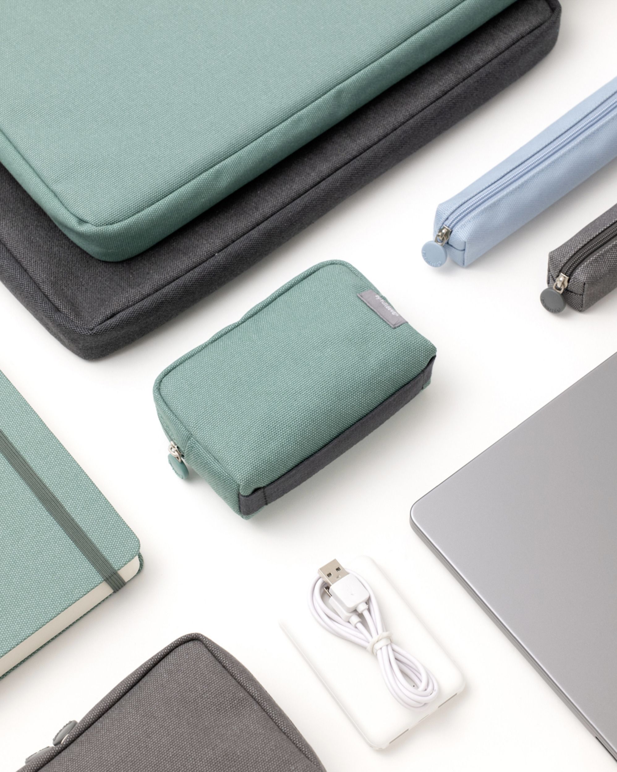 MochiThings: Mini Multi Pocket Pouch v3