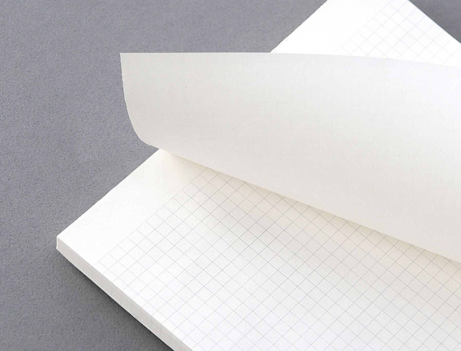 MochiThings: Storage B5 Grid Notepad
