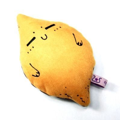 MochiThings: Yellow Sweet Potato Mouse Cushion