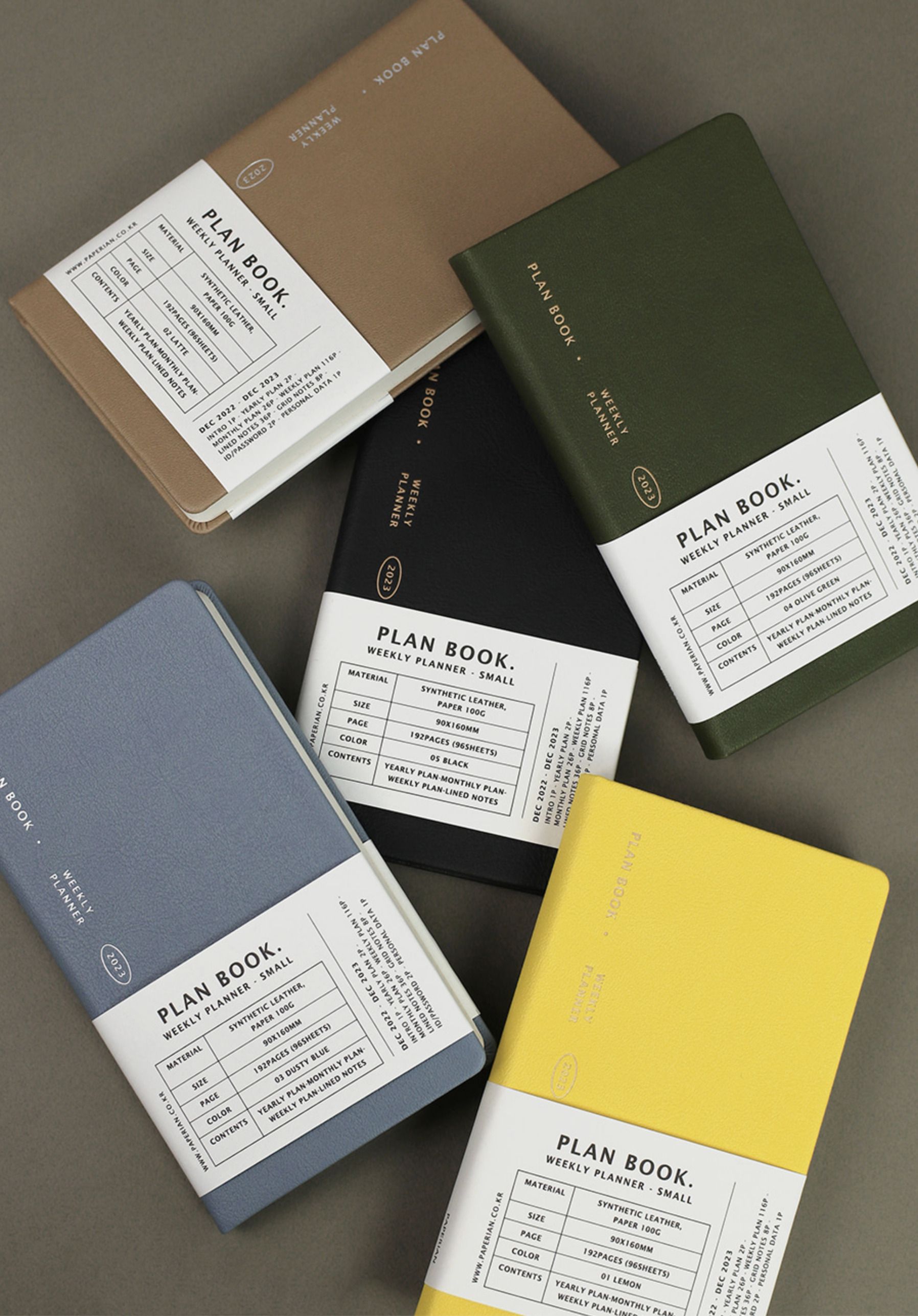 MochiThings: 2023 Plan Book S Weekly Planner