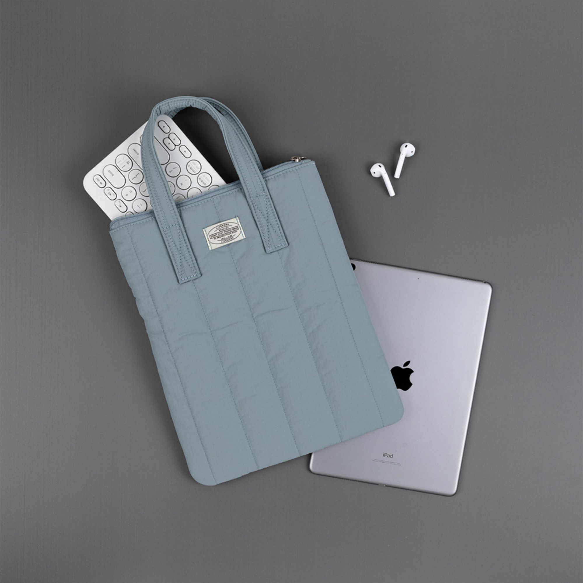 MochiThings: Cozy 11 in. Tablet Tote Bag v2
