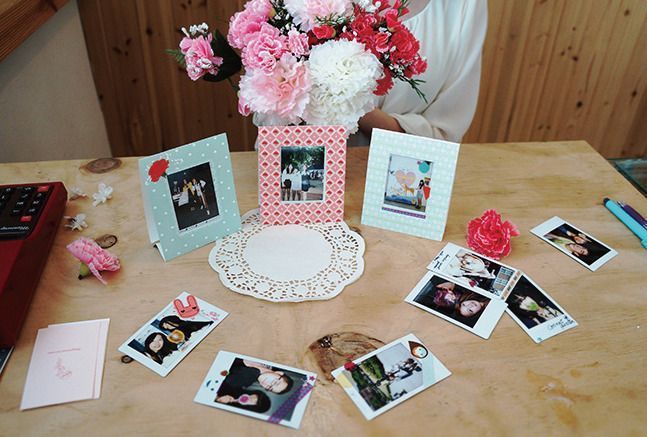 MochiThings: Flower Instax Mini Frame Card