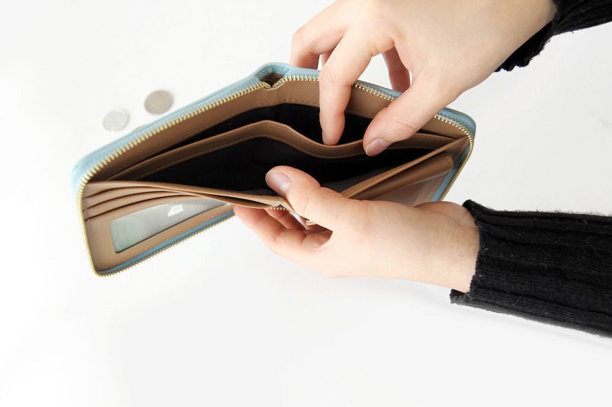 MochiThings: Small Ghost Pop Wallet