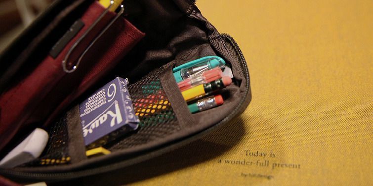 MochiThings: Zip Up Pen Pocket