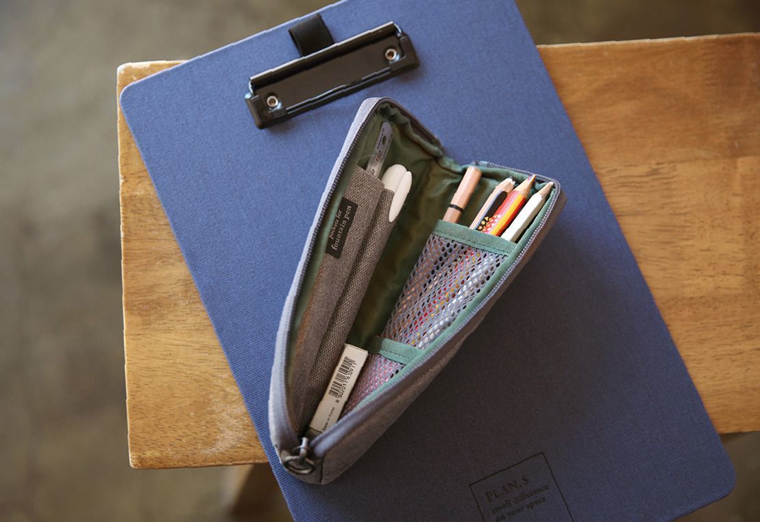 MochiThings: Zip Up Pen Pocket