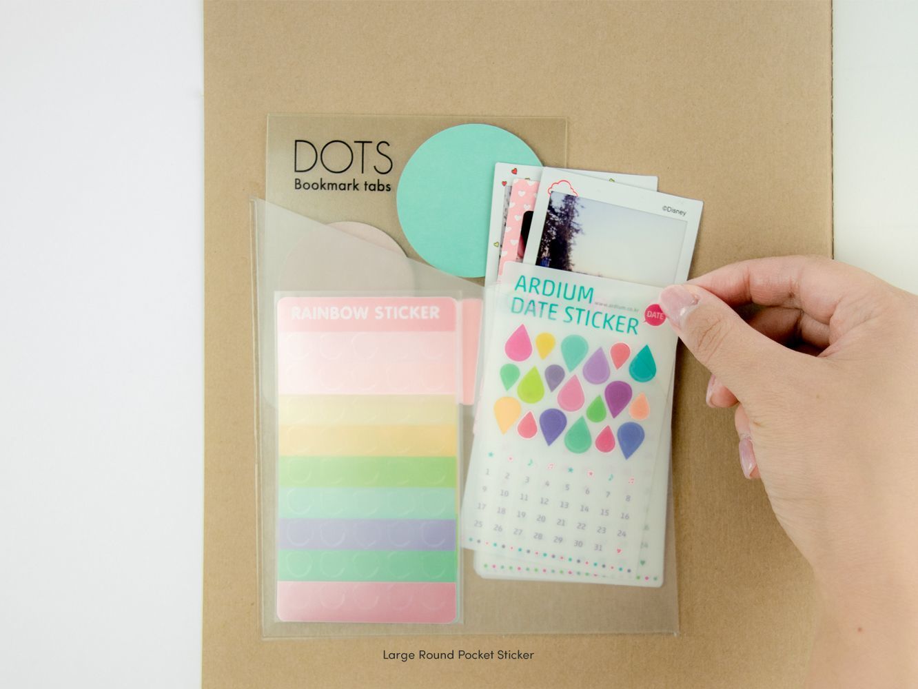 MochiThings: Pocket Sticker Collection