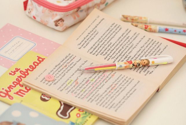 MochiThings: Paper Doll 3 Color Pen