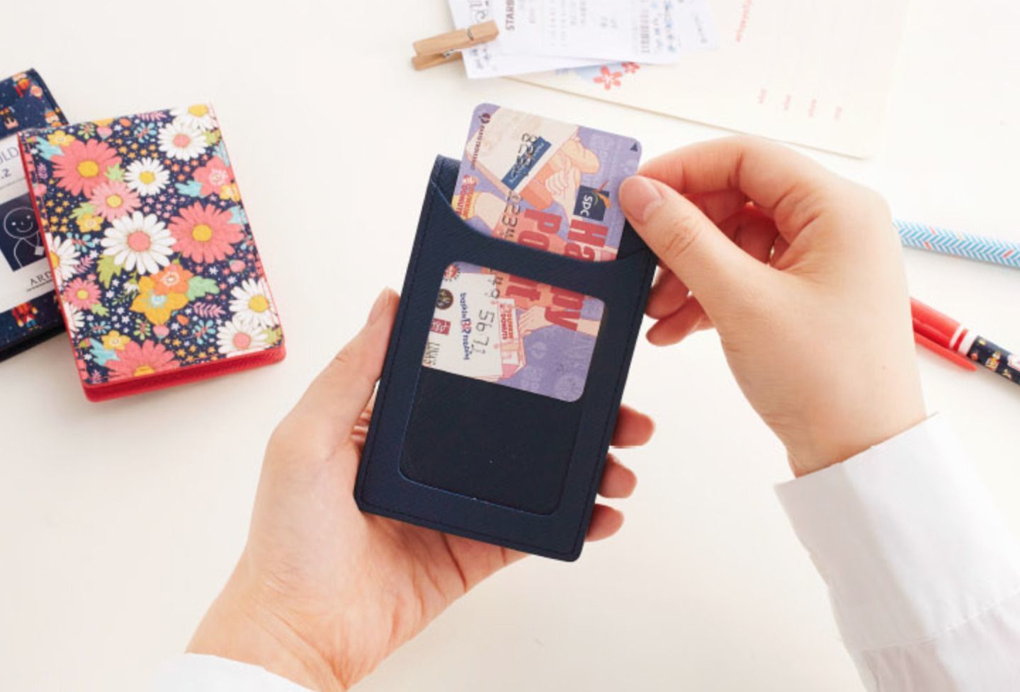 MochiThings: Strap Card Case v2