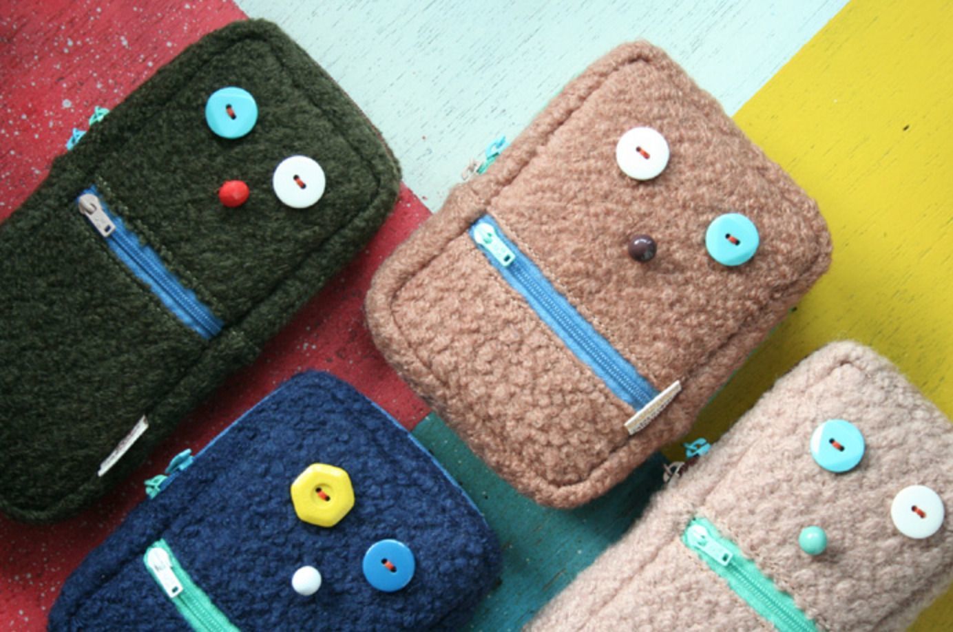 MochiThings: Button Face Pouch