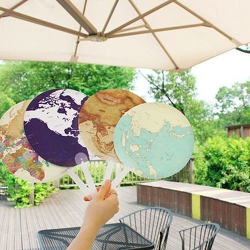 MochiThings: World Map Handy Fan