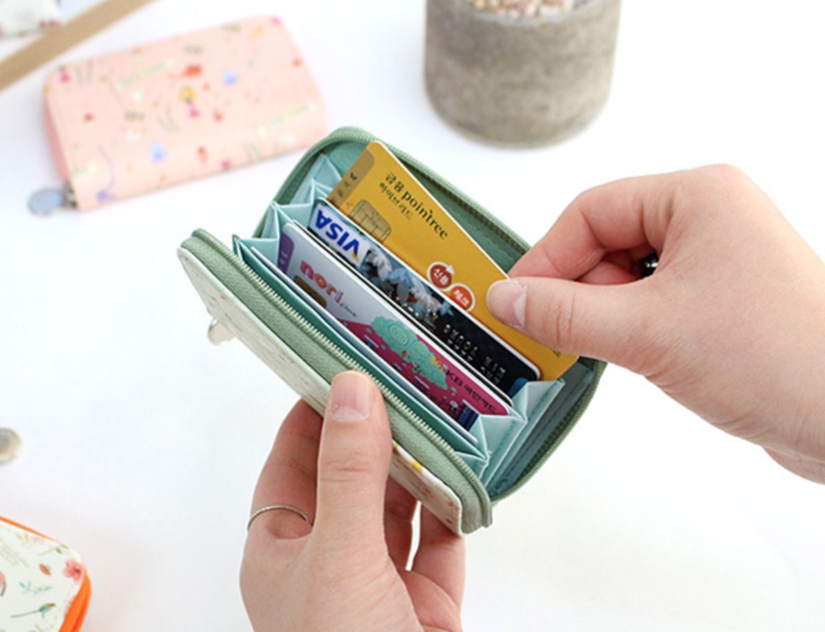 MochiThings: Willow Story Pattern Card Wallet