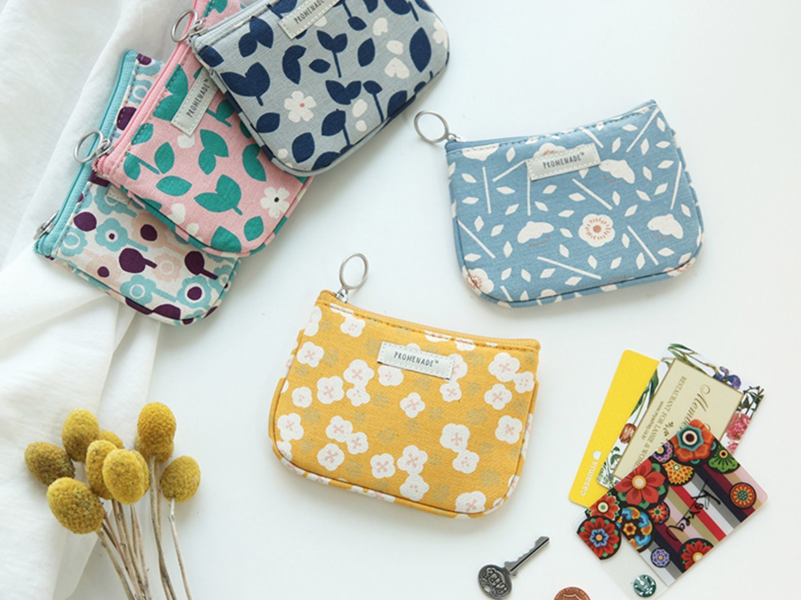 MochiThings: Promenade Cotton Small Pouch