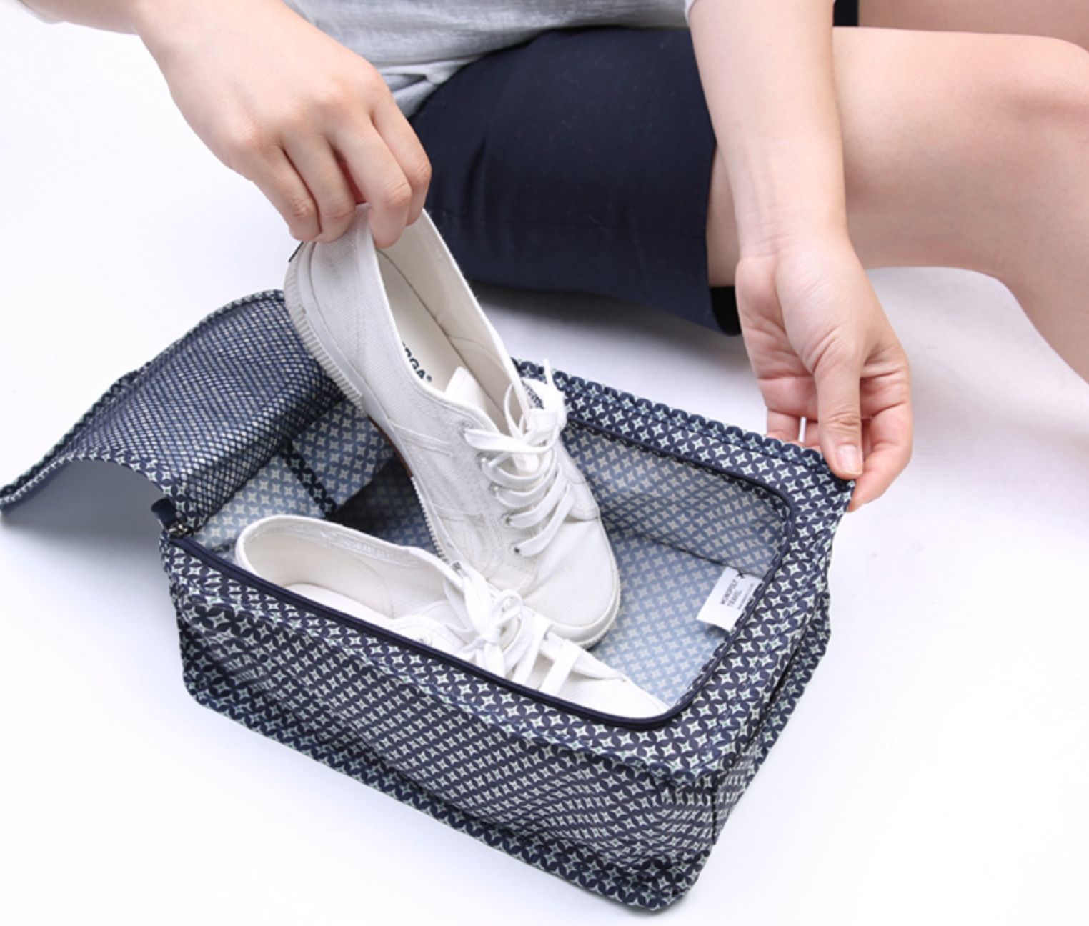 MochiThings: Monopoly Pattern Shoe Pouch v3