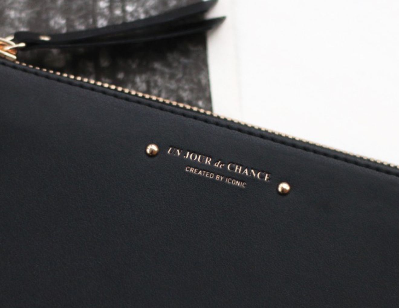 MochiThings: Un Jour De Chance Zipper Wallet v3