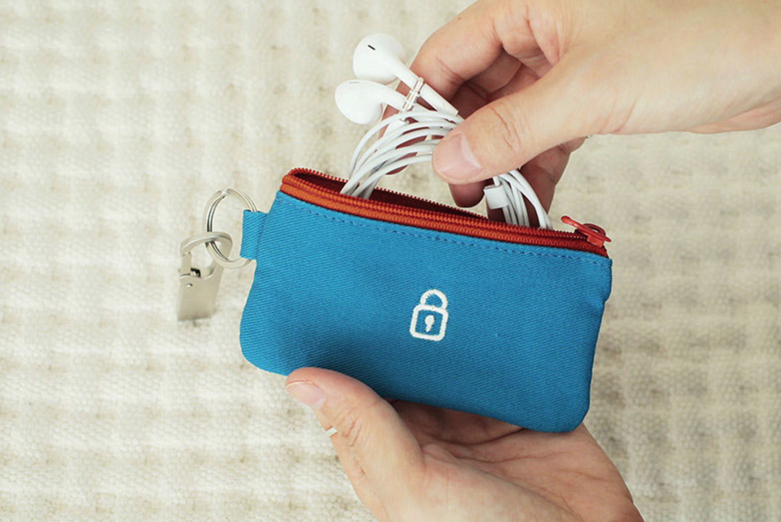 MochiThings: Mini Security Pouch