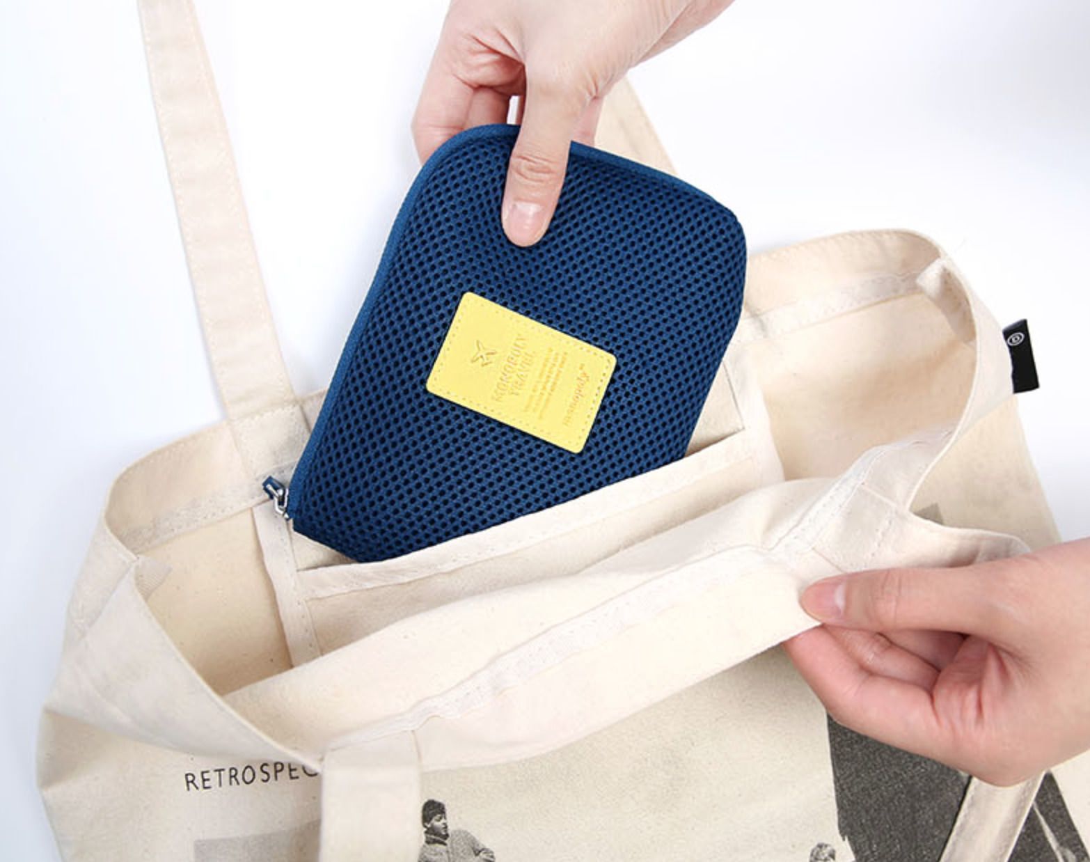 MochiThings: Small Cable Pouch