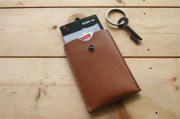 MochiThings: Card & Key Holder