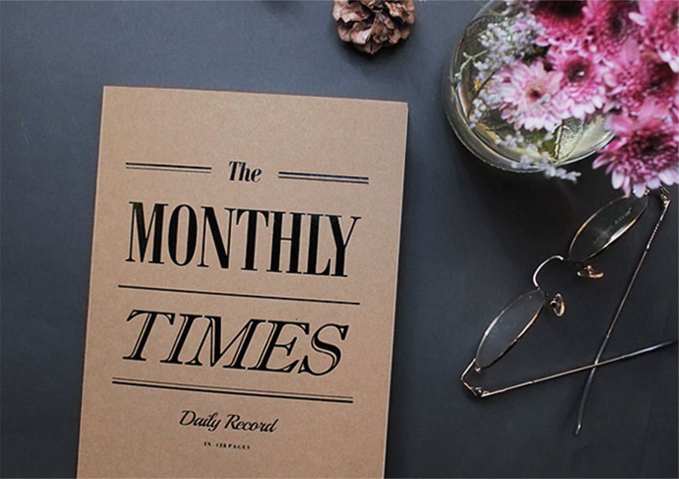 MochiThings: The Monthly Times Planner