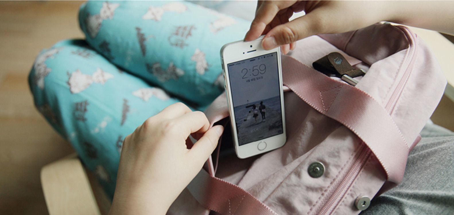 MochiThings: Basic Daily Messenger Bag