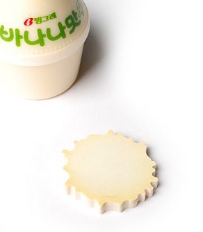 MochiThings: Banana Milk Drop Sticky Note