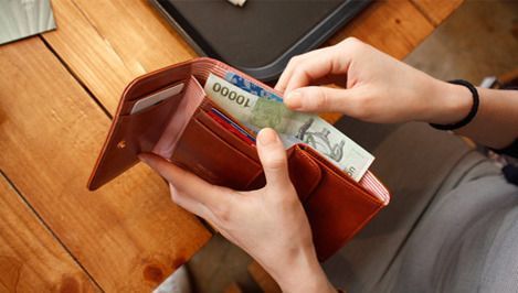 MochiThings: Romantic Ribbon Handy Wallet