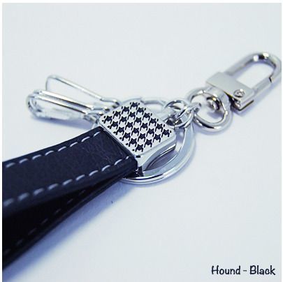 MochiThings: Handy Multi Strap Key Ring