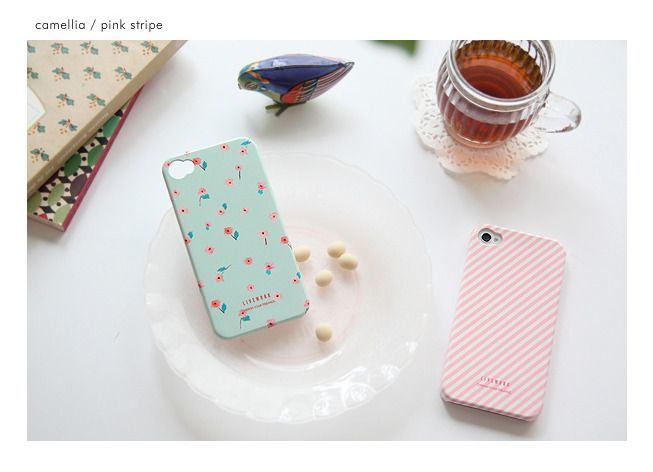 MochiThings: Rainbow Pattern 4/4S iPhone Case