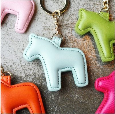 MochiThings: Pony Key Ring