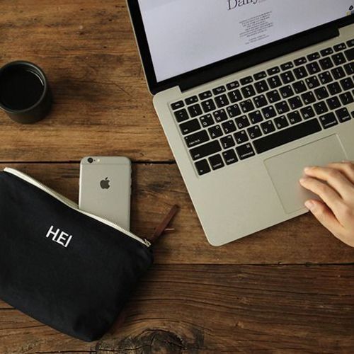 MochiThings: Hello Oxford Pouch