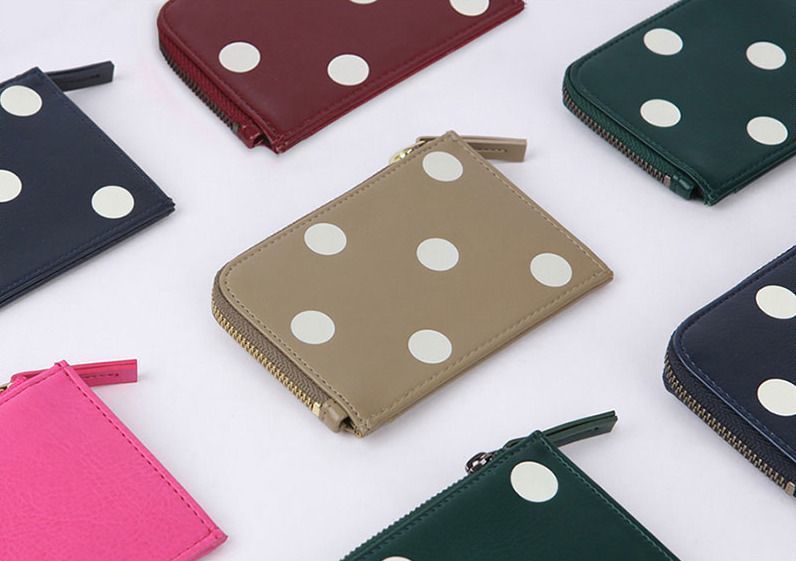 MochiThings: Table Talk Mini Wallet