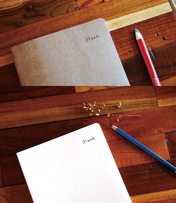 MochiThings: Blank Plain Notebook